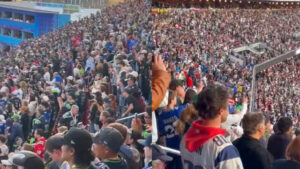 The Crowd’s Reaction to This Halftime Show Is Brutal – WORST EVER ...